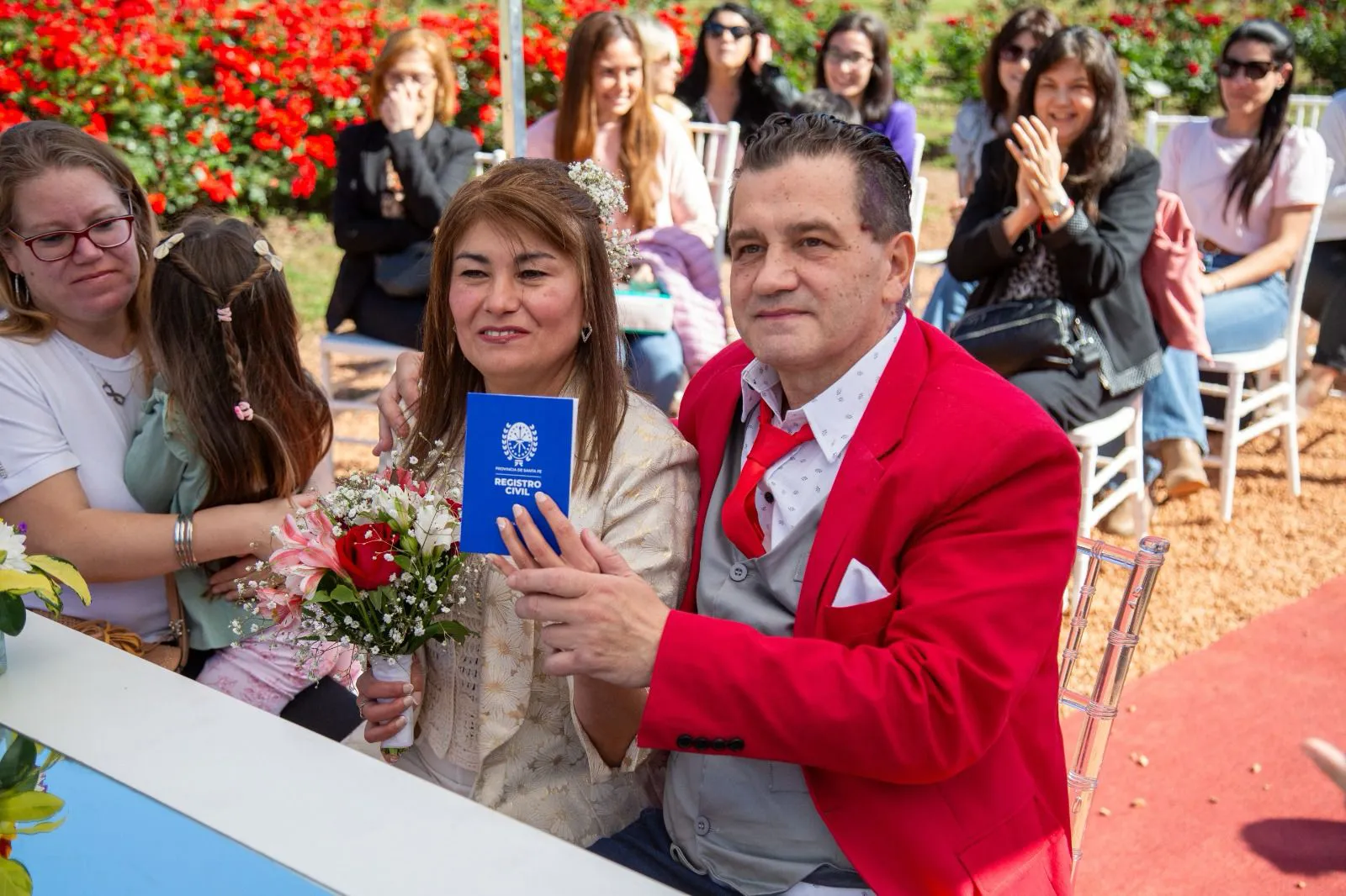 “Casate con tu ciudad como testigo”: se celebraron cinco enlaces en El ...